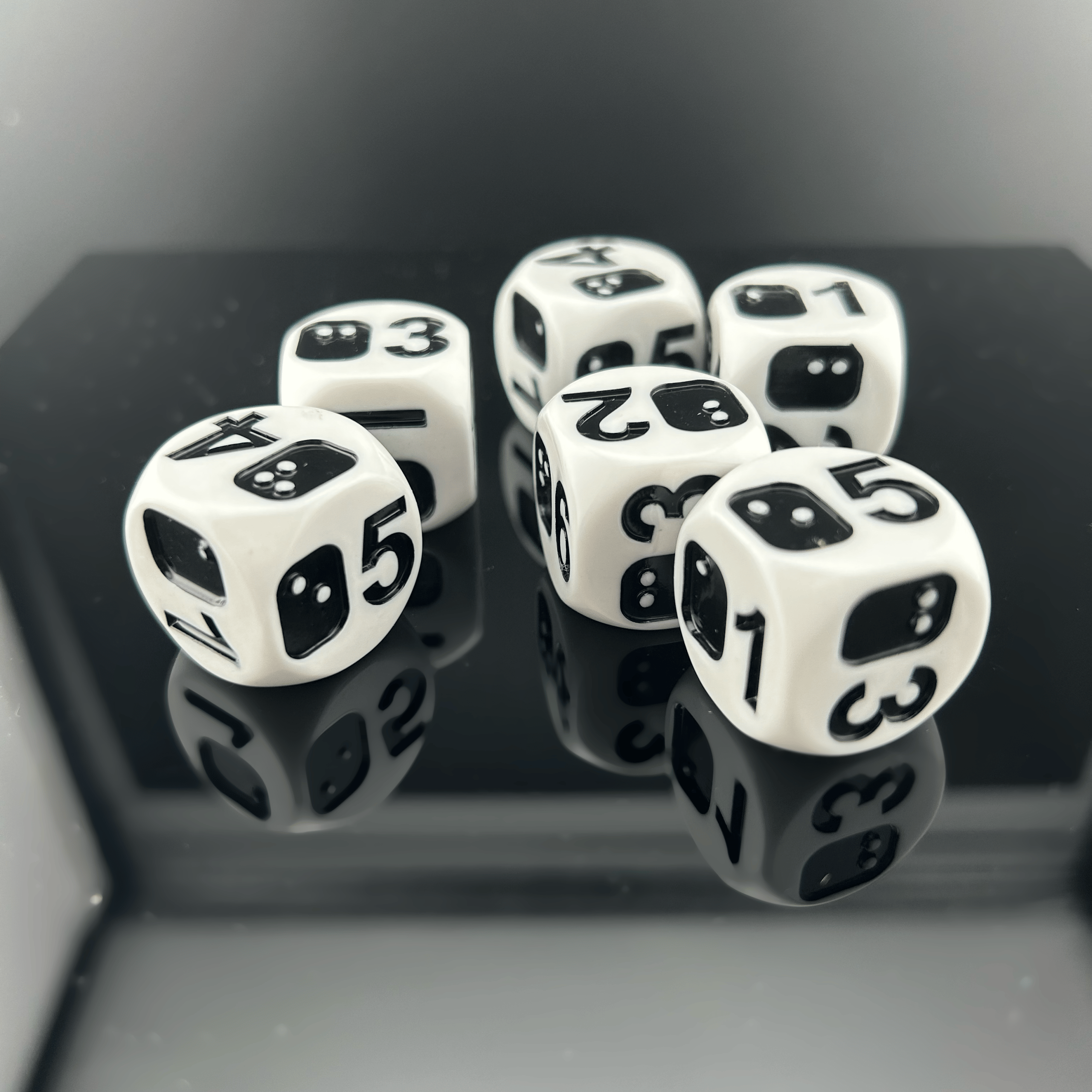 D6 Level Up Classic | 6-piece Set in White Resin & Black Ink ...
